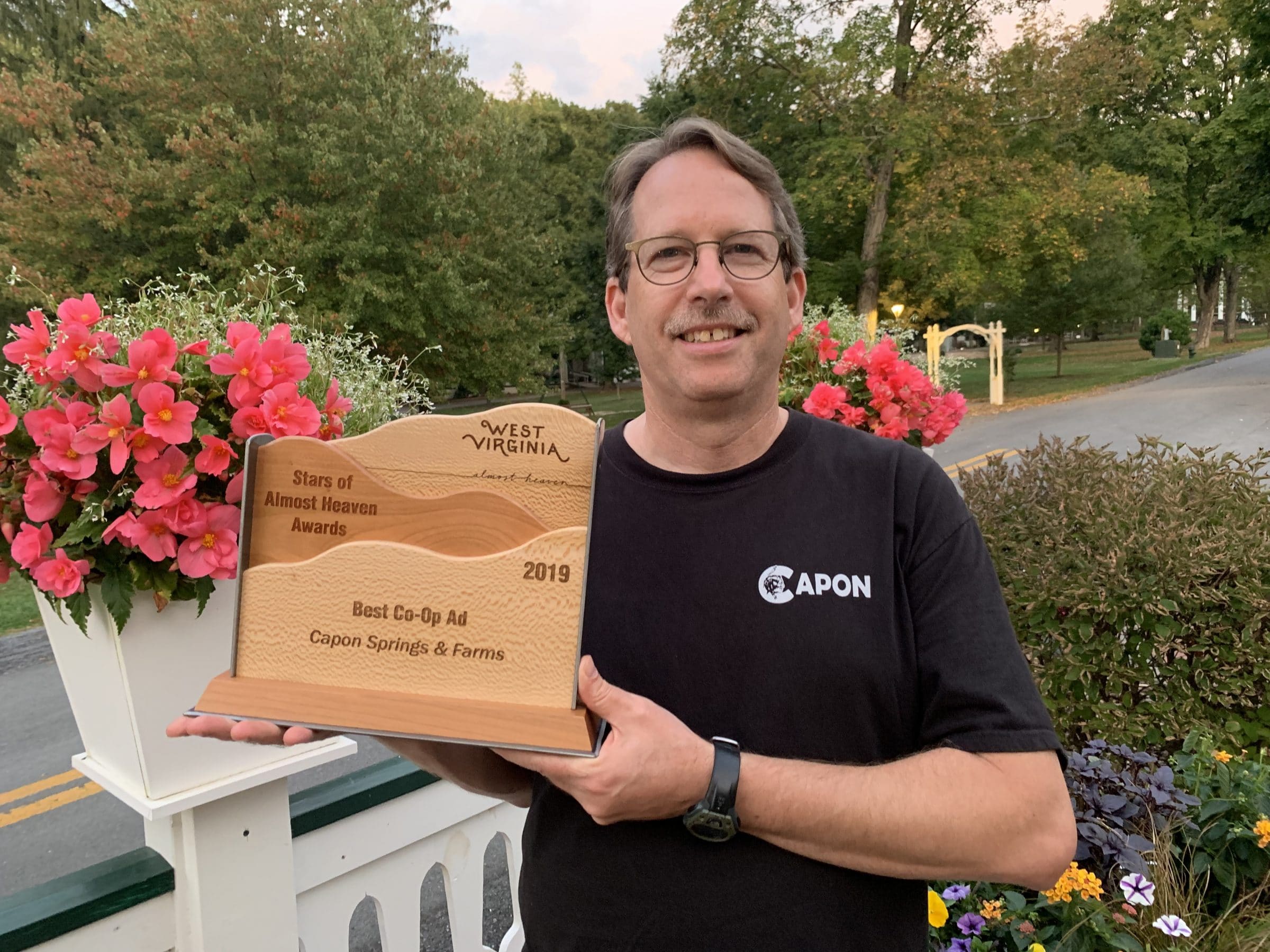 Capon Wins a "Stars of Almost Heaven" Award! - Capon Springs
